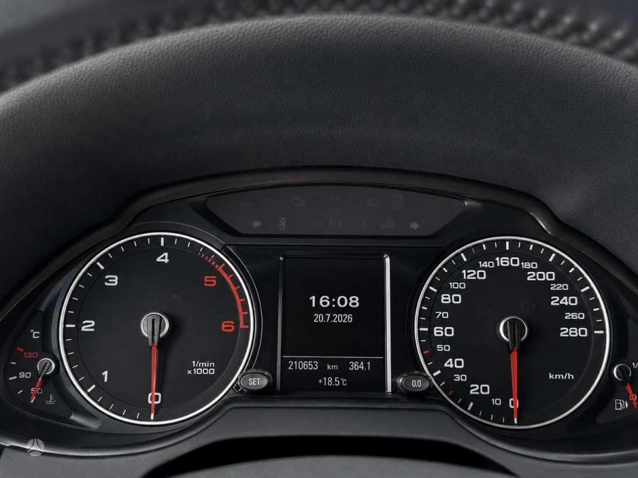 Black Audi Q5 2013 in Siauliai, with an engine capacity of 2.97 L and mileage of 211 thousand km for 14400 €, photo 41 on AUTOMOTO.COM.LV