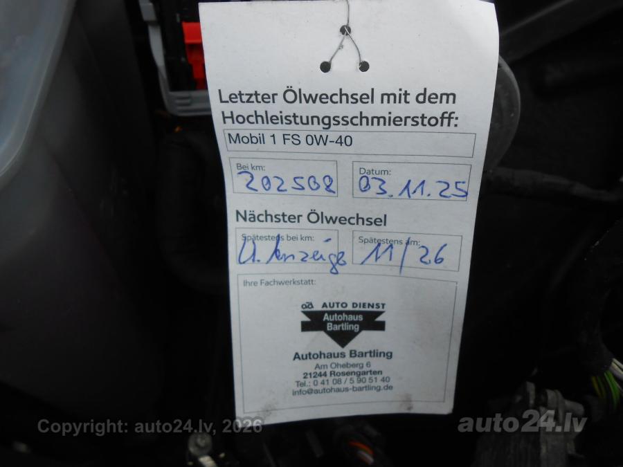 Black Audi Q5 2013 in Viljandi, with an engine capacity of 2.00 L and mileage of 206 thousand km for 11990 €, photo 13 on AUTOMOTO.COM.LV