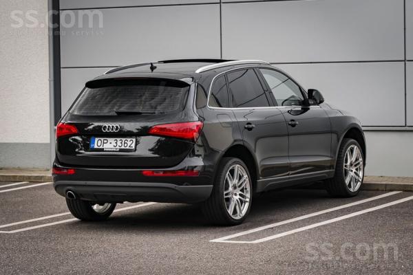 Melns Audi Q5 2013 Rīga, ar dzinēja tilpumu 2.00 L un nobraukumu 212 tūkst. km par 14300 €, foto 7 vietnē AUTOMOTO.COM.LV