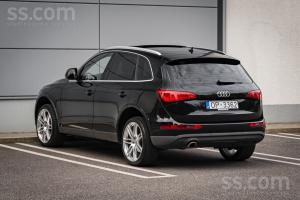 Melns Audi Q5 2013 Rīga, ar dzinēja tilpumu 2.00 L un nobraukumu 212 tūkst. km par 14300 €, foto 12 vietnē AUTOMOTO.COM.LV