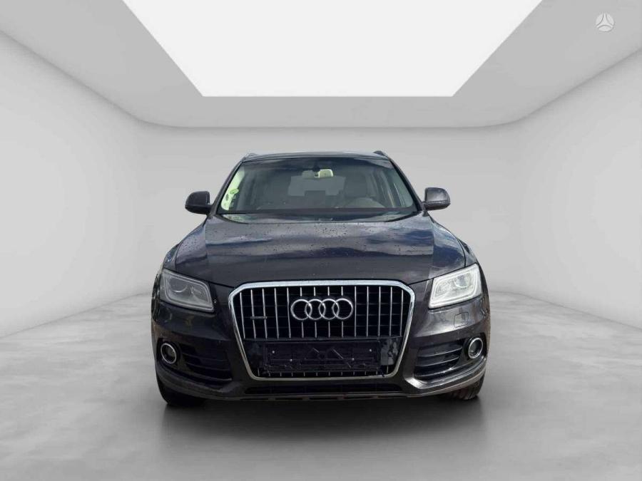 Black Audi Q5 2013 in Kaunas, with an engine capacity of 3.00 L and mileage of 283 thousand km for 12390 €, photo 3 on AUTOMOTO.COM.LV