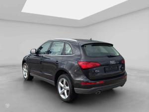 Black Audi Q5 2013 in Kaunas, with an engine capacity of 3.00 L and mileage of 283 thousand km for 12390 €, photo 5 on AUTOMOTO.COM.LV