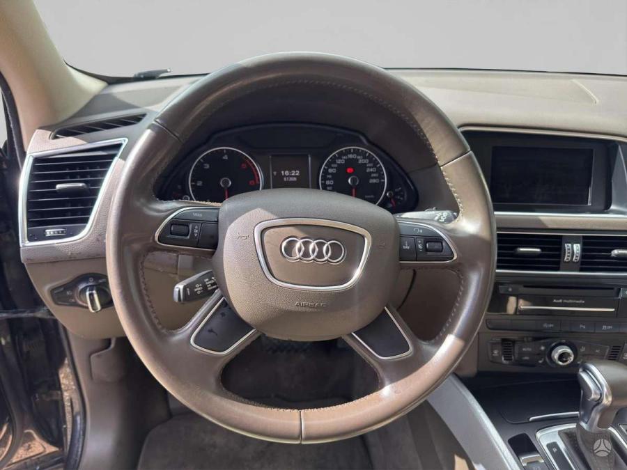 Black Audi Q5 2013 in Kaunas, with an engine capacity of 3.00 L and mileage of 283 thousand km for 12390 €, photo 11 on AUTOMOTO.COM.LV