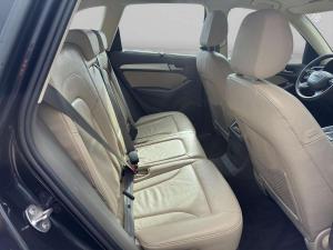 Black Audi Q5 2013 in Kaunas, with an engine capacity of 3.00 L and mileage of 283 thousand km for 12390 €, photo 17 on AUTOMOTO.COM.LV