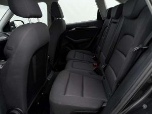 Melns Audi Q5 2013 Viļņa, ar dzinēja tilpumu 1.97 L un nobraukumu 274 tūkst. km par 11500 €, foto 12 vietnē AUTOMOTO.COM.LV