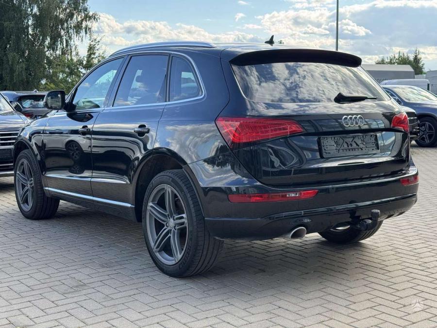 Black Audi Q5 2013 in Vilnius, with an engine capacity of 1.97 L and mileage of 251 thousand km for 13500 €, photo 8 on AUTOMOTO.COM.LV