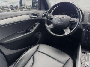 Black Audi Q5 2013 in Vilnius, with an engine capacity of 1.97 L and mileage of 251 thousand km for 13500 €, photo 35 on AUTOMOTO.COM.LV