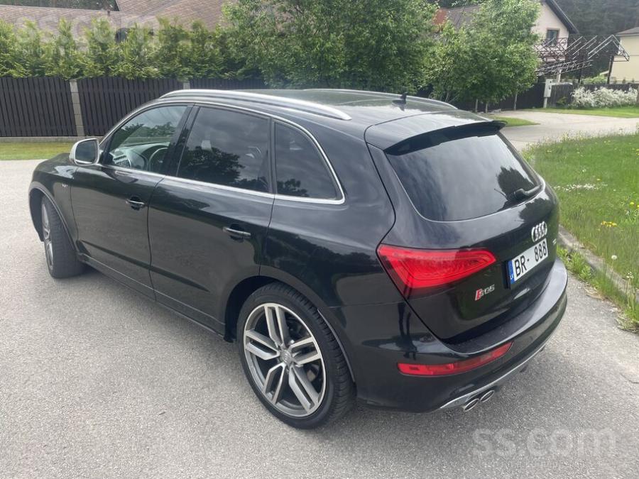 Black Audi Q5 2013 in Riga, with an engine capacity of 3.00 L and mileage of 0 thousand km for 12950 €, photo 4 on AUTOMOTO.COM.LV