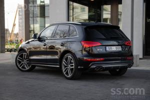 Black Audi Q5 2013 in Riga, with an engine capacity of 3.00 L and mileage of 0 thousand km for 12950 €, photo 6 on AUTOMOTO.COM.LV