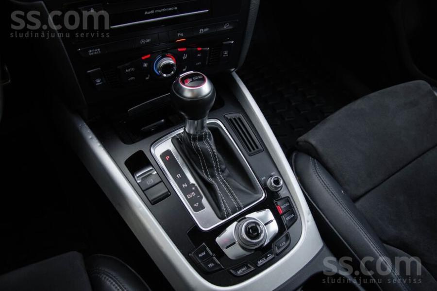 Black Audi Q5 2013 in Riga, with an engine capacity of 3.00 L and mileage of 0 thousand km for 12950 €, photo 11 on AUTOMOTO.COM.LV