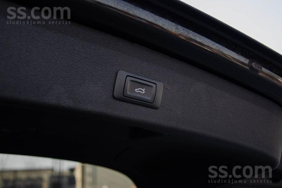 Black Audi Q5 2013 in Riga, with an engine capacity of 3.00 L and mileage of 0 thousand km for 12950 €, photo 17 on AUTOMOTO.COM.LV