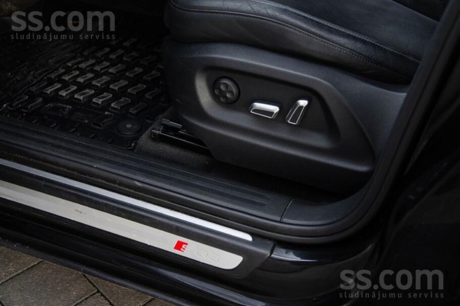 Black Audi Q5 2013 in Riga, with an engine capacity of 3.00 L and mileage of 0 thousand km for 12950 €, photo 20 on AUTOMOTO.COM.LV
