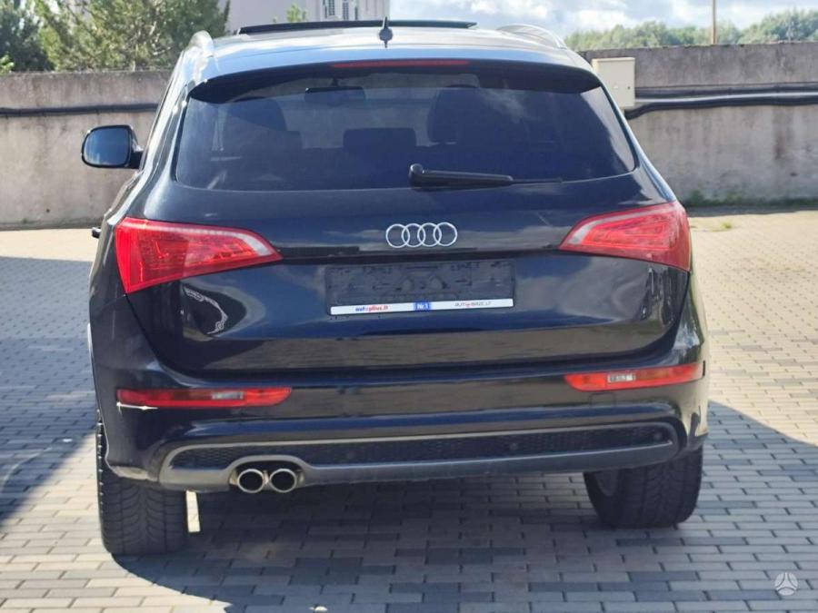 Melns Audi Q5 2013 Šauļi, ar dzinēja tilpumu 2.00 L un nobraukumu 260 tūkst. km par 11500 €, foto 9 vietnē AUTOMOTO.COM.LV