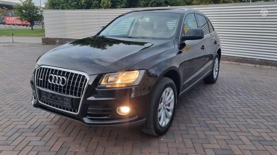 Melns Audi Q5 2013 Šauļi, ar dzinēja tilpumu 1.97 L un nobraukumu 191 tūkst. km par 9990 €, foto 7 vietnē AUTOMOTO.COM.LV