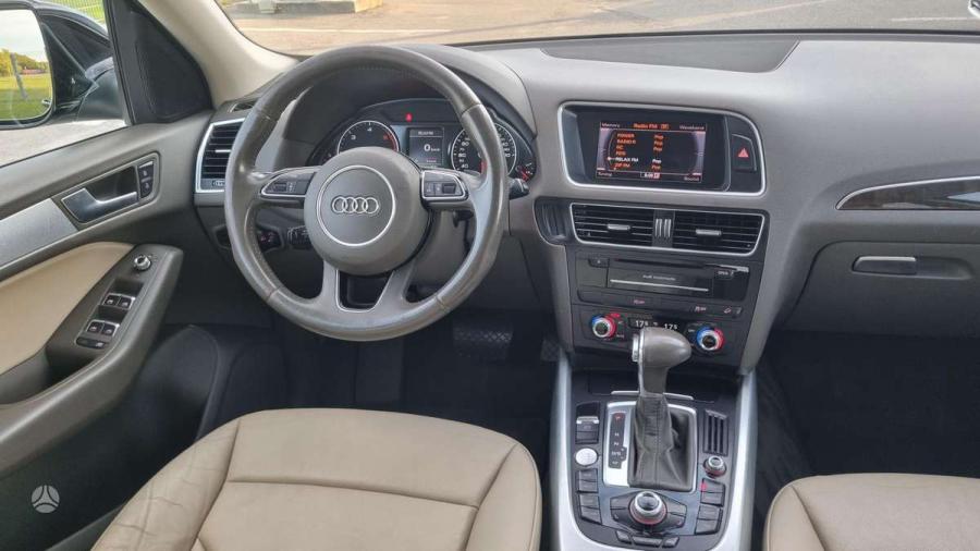 Melns Audi Q5 2013 Šauļi, ar dzinēja tilpumu 1.97 L un nobraukumu 191 tūkst. km par 9990 €, foto 25 vietnē AUTOMOTO.COM.LV