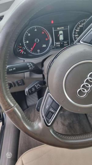 Melns Audi Q5 2013 Šauļi, ar dzinēja tilpumu 1.97 L un nobraukumu 191 tūkst. km par 9990 €, foto 28 vietnē AUTOMOTO.COM.LV