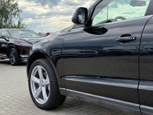 Black Audi Q5 2013 in Vilnius, with an engine capacity of 2.97 L and mileage of 270 thousand km for 13000 €, photo 7 on AUTOMOTO.COM.LV