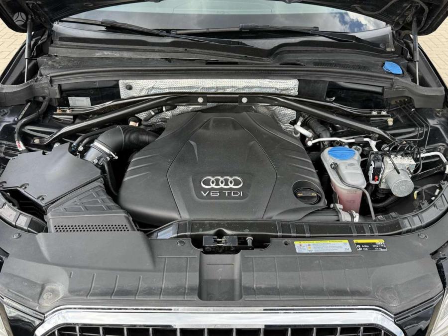 Black Audi Q5 2013 in Vilnius, with an engine capacity of 2.97 L and mileage of 270 thousand km for 13000 €, photo 20 on AUTOMOTO.COM.LV