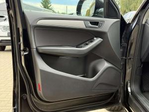 Black Audi Q5 2013 in Vilnius, with an engine capacity of 2.97 L and mileage of 270 thousand km for 13000 €, photo 22 on AUTOMOTO.COM.LV