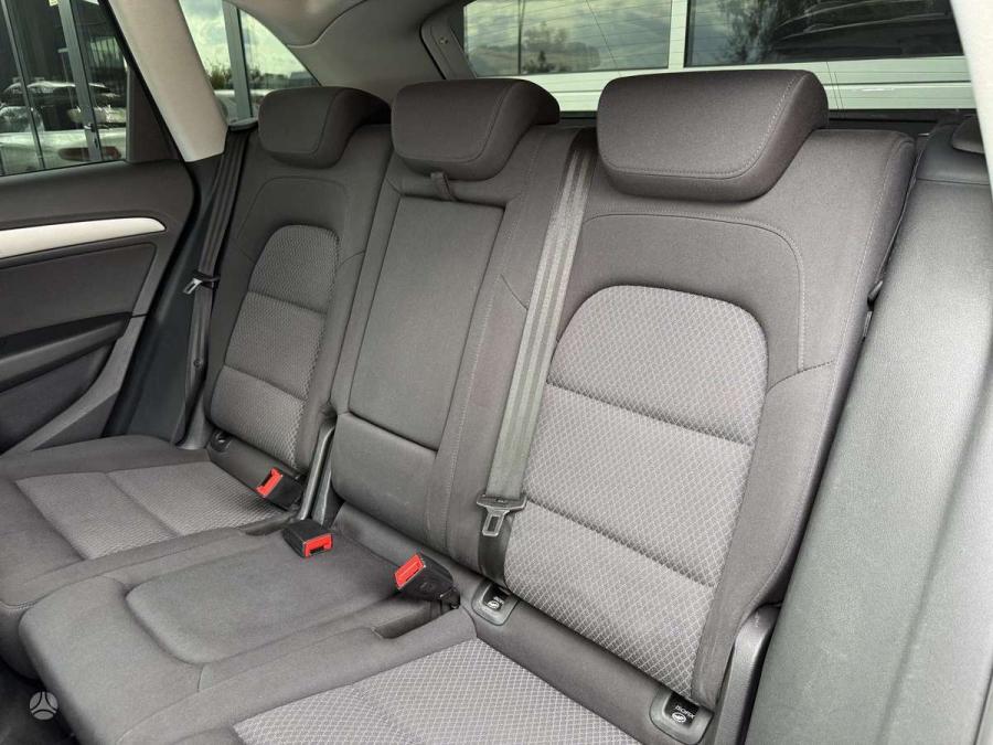 Black Audi Q5 2013 in Vilnius, with an engine capacity of 2.97 L and mileage of 270 thousand km for 13000 €, photo 31 on AUTOMOTO.COM.LV