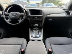 Black Audi Q5 2013 in Vilnius, with an engine capacity of 2.97 L and mileage of 270 thousand km for 13000 €, photo 43 on AUTOMOTO.COM.LV