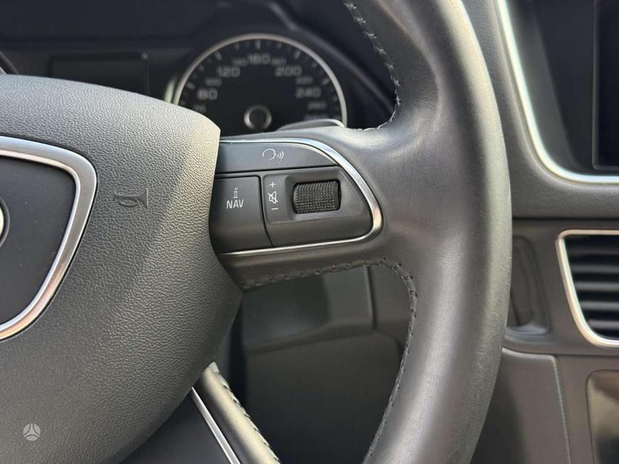 Black Audi Q5 2013 in Vilnius, with an engine capacity of 2.97 L and mileage of 270 thousand km for 13000 €, photo 48 on AUTOMOTO.COM.LV