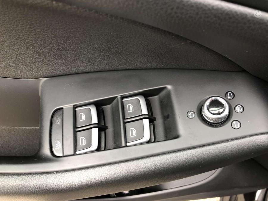 Melns Audi Q5 2013 Klaipėda, ar dzinēja tilpumu 2.00 L un nobraukumu 211 tūkst. km par 11900 €, foto 12 vietnē AUTOMOTO.COM.LV