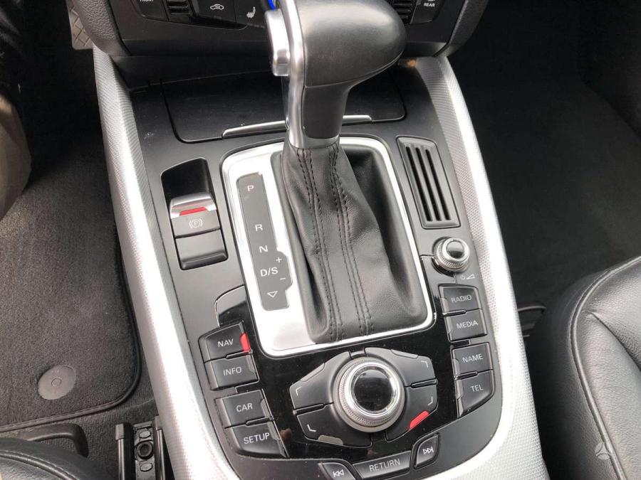Melns Audi Q5 2013 Klaipėda, ar dzinēja tilpumu 2.00 L un nobraukumu 211 tūkst. km par 11900 €, foto 18 vietnē AUTOMOTO.COM.LV