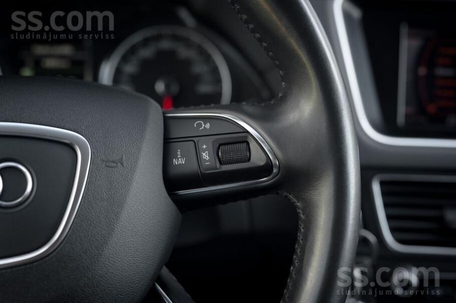 Black Audi Q5 2013 in Talsi, with an engine capacity of 2.00 L and mileage of 180 thousand km for 12950 €, photo 19 on AUTOMOTO.COM.LV