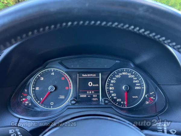 Audi Q5 2013 in Tallinn on AUTOMOTO.COM.LV Black Audi Q5 2013 in Tallinn, with an engine capacity of 2.00 L and mileage of 241 thousand km for 9900 €, photo 7 on AUTOMOTO.COM.LV
