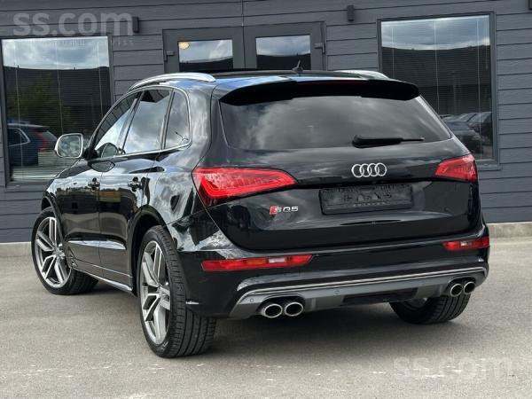 Black Audi Q5 2014 in Jelgava, with an engine capacity of 3.00 L and mileage of 250 thousand km for 11500 €, photo 2 on AUTOMOTO.COM.LV