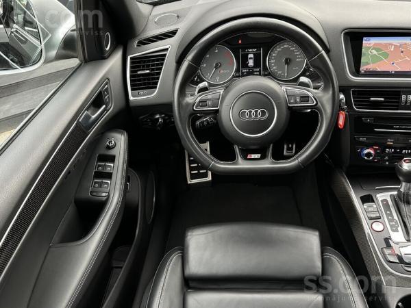 Black Audi Q5 2014 in Jelgava, with an engine capacity of 3.00 L and mileage of 250 thousand km for 11500 €, photo 9 on AUTOMOTO.COM.LV