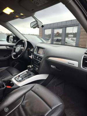 Melns Audi Q5 2014 Viļņa, ar dzinēja tilpumu 2.00 L un nobraukumu 259 tūkst. km par 12750 €, foto 11 vietnē AUTOMOTO.COM.LV