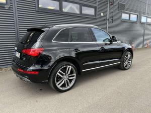 Black Audi Q5 2014 in Kretinga, with an engine capacity of 2.97 L and mileage of 235 thousand km for 14700 €, photo 5 on AUTOMOTO.COM.LV