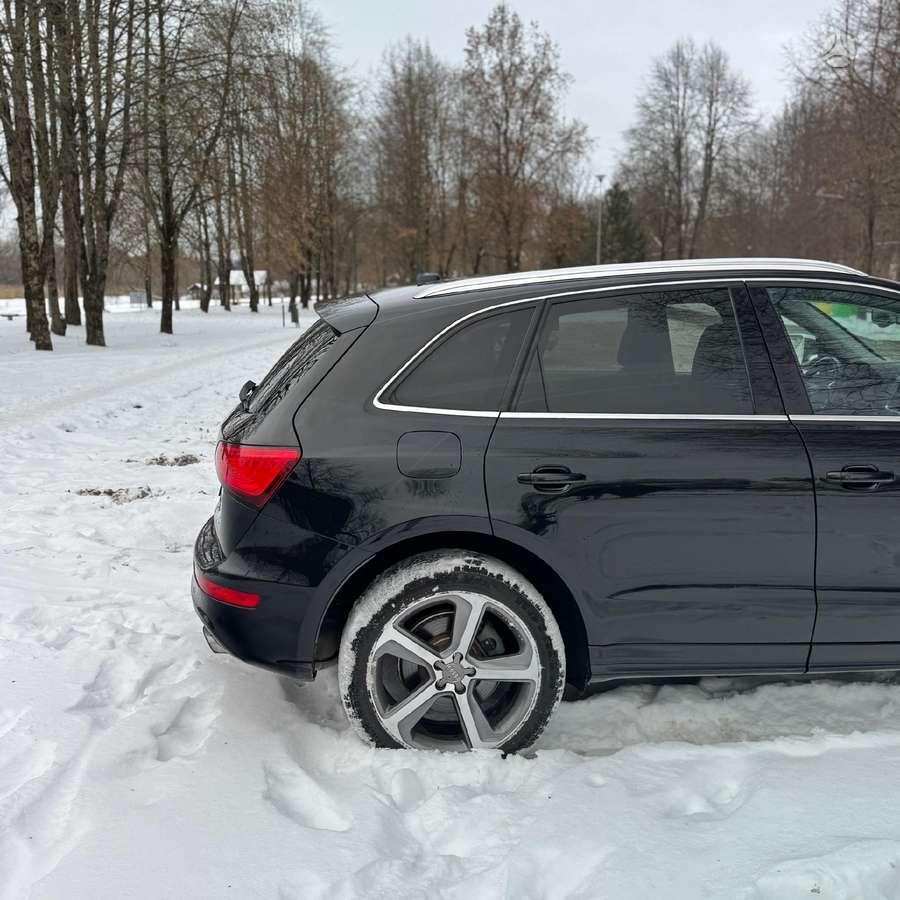Black Audi Q5 2014 in Taurage, with an engine capacity of 3.00 L and mileage of 160 thousand km for 13800 €, photo 9 on AUTOMOTO.COM.LV