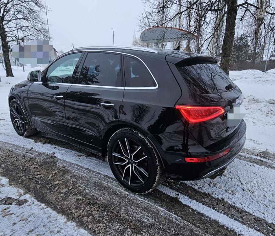 Melns Audi Q5 2014 Tauragė, ar dzinēja tilpumu 2.97 L un nobraukumu 169 tūkst. km par 15500 €, foto 7 vietnē AUTOMOTO.COM.LV