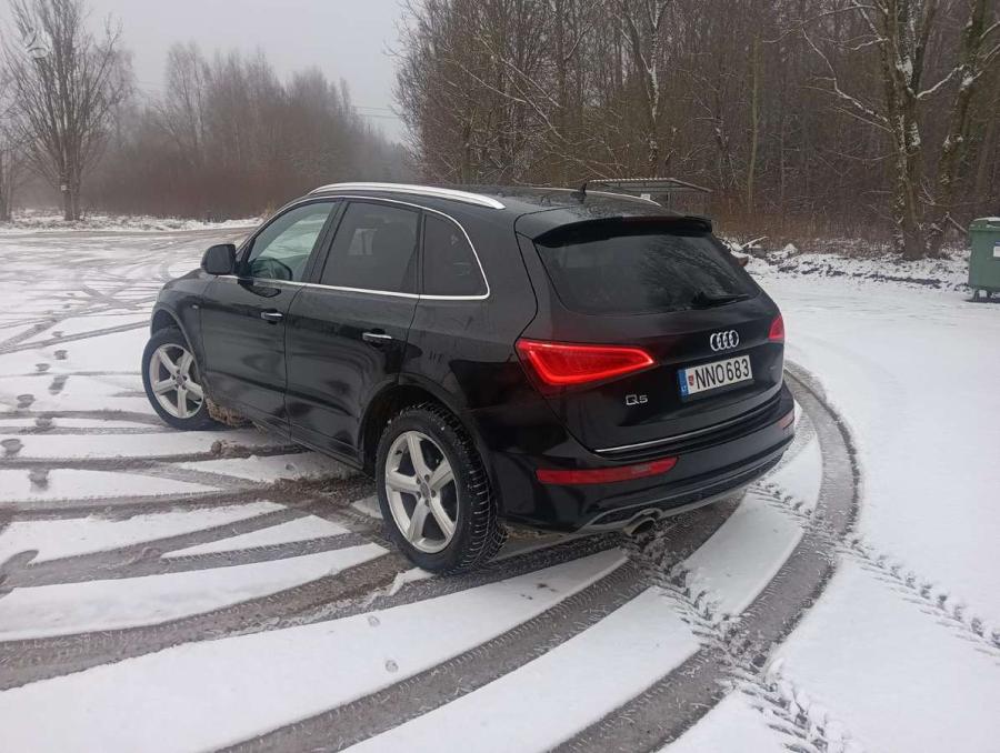 Melns Audi Q5 2014 Viļņa, ar dzinēja tilpumu 1.97 L un nobraukumu 310 tūkst. km par 9800 €, foto 6 vietnē AUTOMOTO.COM.LV