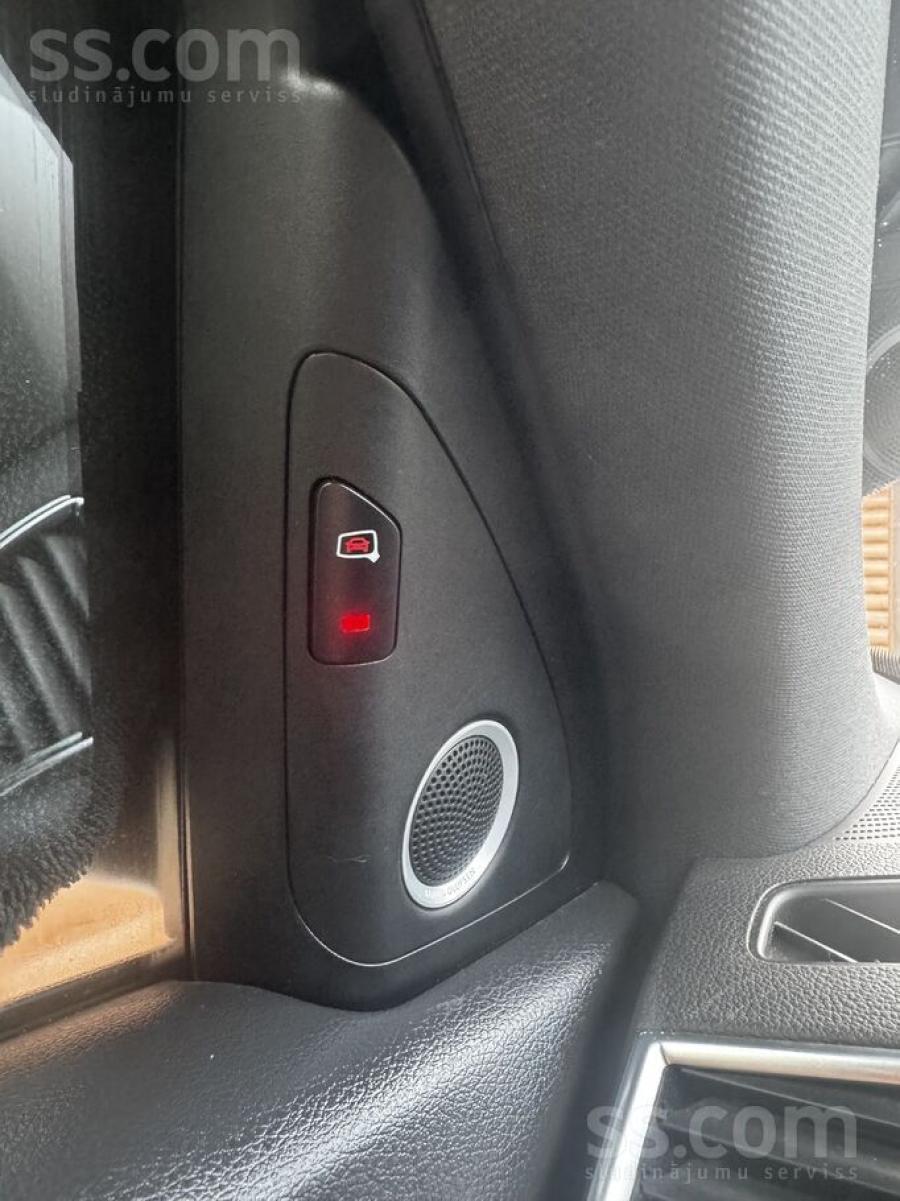 Melns Audi Q5 2014 Ludza, ar dzinēja tilpumu 3.00 L un nobraukumu 337 tūkst. km par 12500 €, foto 17 vietnē AUTOMOTO.COM.LV