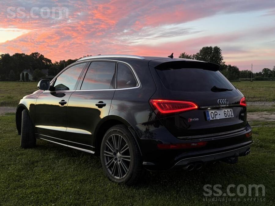 Melns Audi Q5 2014 Rīga, ar dzinēja tilpumu 3.00 L un nobraukumu 305 tūkst. km par 14200 €, foto 5 vietnē AUTOMOTO.COM.LV