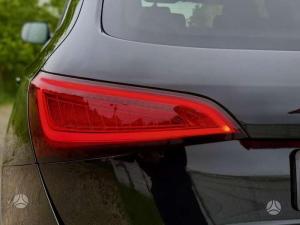Black Audi Q5 2014 in Siauliai, with an engine capacity of 1.97 L and mileage of 265 thousand km for 14400 €, photo 17 on AUTOMOTO.COM.LV
