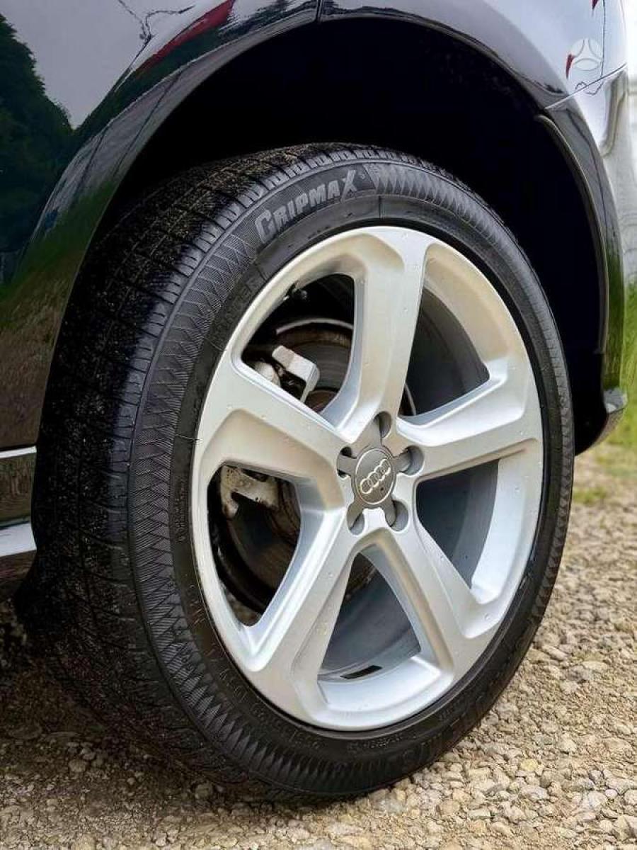 Black Audi Q5 2014 in Siauliai, with an engine capacity of 1.97 L and mileage of 265 thousand km for 14400 €, photo 19 on AUTOMOTO.COM.LV