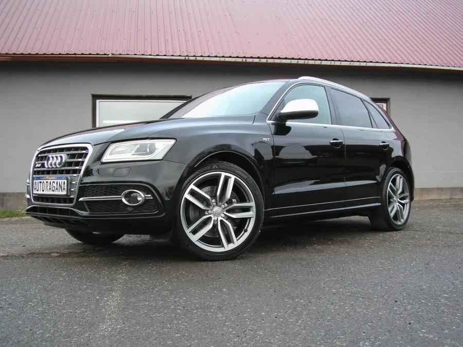 Black Audi Q5 2014 in Sigulda, with an engine capacity of 3.00 L and mileage of 208 thousand km for 16990 €, photo 1 on AUTOMOTO.COM.LV
