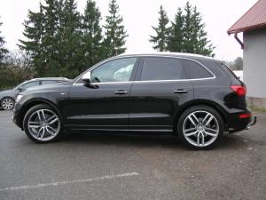 Black Audi Q5 2014 in Sigulda, with an engine capacity of 3.00 L and mileage of 208 thousand km for 16990 €, photo 5 on AUTOMOTO.COM.LV