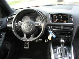 Black Audi Q5 2014 in Sigulda, with an engine capacity of 3.00 L and mileage of 208 thousand km for 16990 €, photo 17 on AUTOMOTO.COM.LV