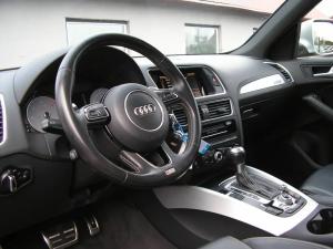 Black Audi Q5 2014 in Sigulda, with an engine capacity of 3.00 L and mileage of 208 thousand km for 16990 €, photo 21 on AUTOMOTO.COM.LV
