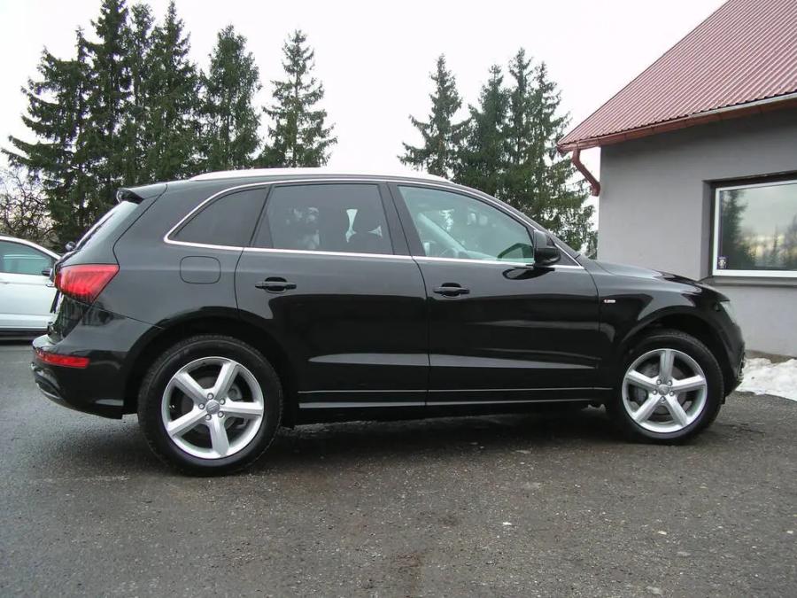 Melns Audi Q5 2014 Sigulda, ar dzinēja tilpumu 2.00 L un nobraukumu 202 tūkst. km par 16350 €, foto 4 vietnē AUTOMOTO.COM.LV