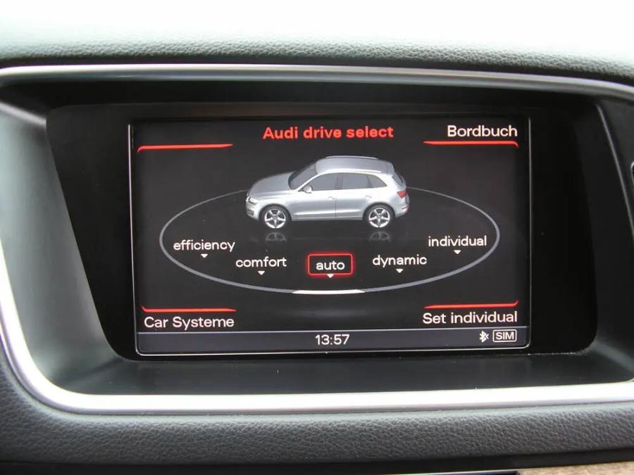 Melns Audi Q5 2014 Sigulda, ar dzinēja tilpumu 2.00 L un nobraukumu 202 tūkst. km par 16350 €, foto 20 vietnē AUTOMOTO.COM.LV