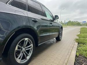 Black Audi Q5 2014 in Rezekne, with an engine capacity of 2.00 L and mileage of 176 thousand km for 14990 €, photo 8 on AUTOMOTO.COM.LV