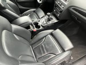 Black Audi Q5 2014 in Rezekne, with an engine capacity of 2.00 L and mileage of 176 thousand km for 14990 €, photo 17 on AUTOMOTO.COM.LV