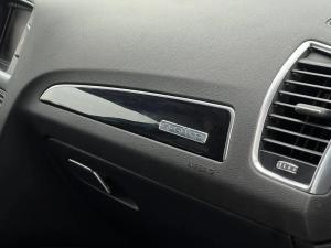 Black Audi Q5 2014 in Rezekne, with an engine capacity of 2.00 L and mileage of 176 thousand km for 14990 €, photo 27 on AUTOMOTO.COM.LV